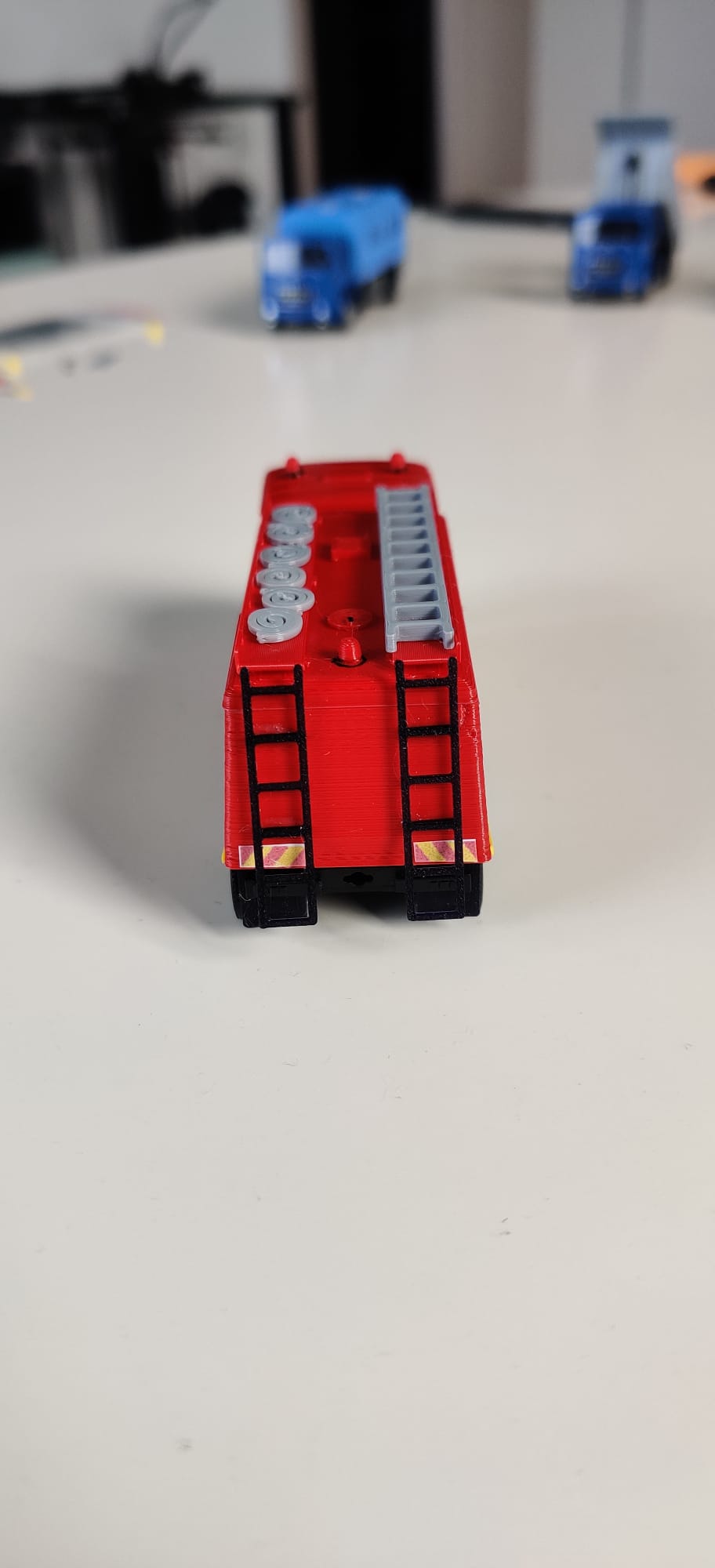 Autospecială stingere incendii Roman Diesel completă - Bi-Print 3D