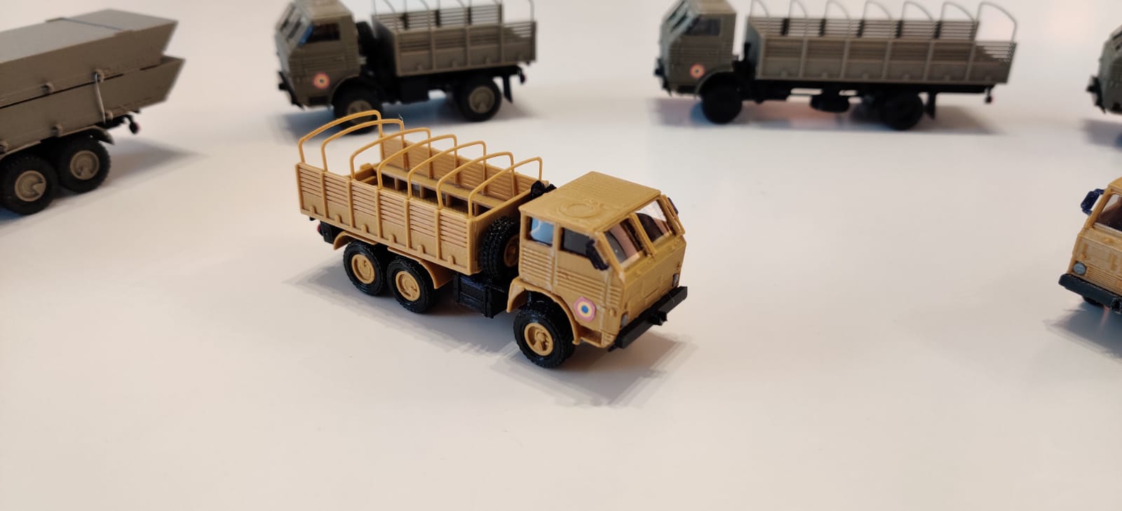 DAC militar 665TM 1:87 - Bi-Print 3D
